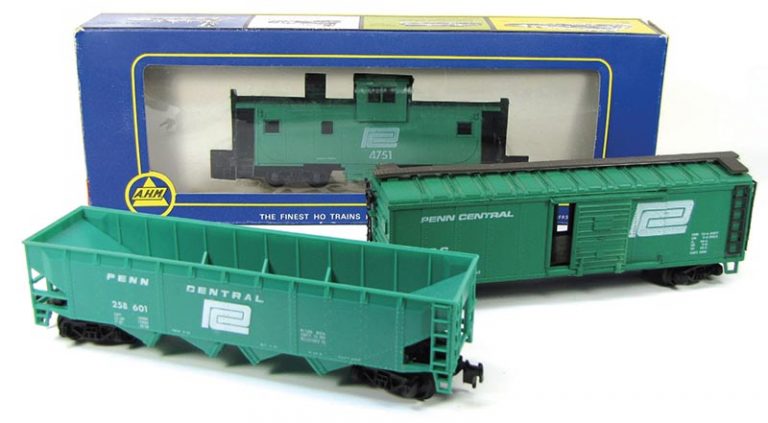 Collecting Penn Central Models: 1968-1976 - HO Collector